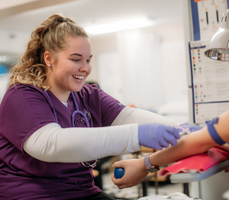 Medical Assisting in Iowa - Mercy College